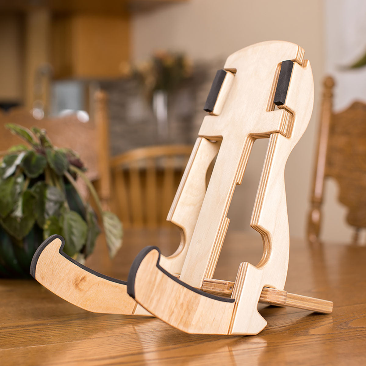 Baritone Ukulele Stands in Baltic Birch – K-Stand Instrument Stands